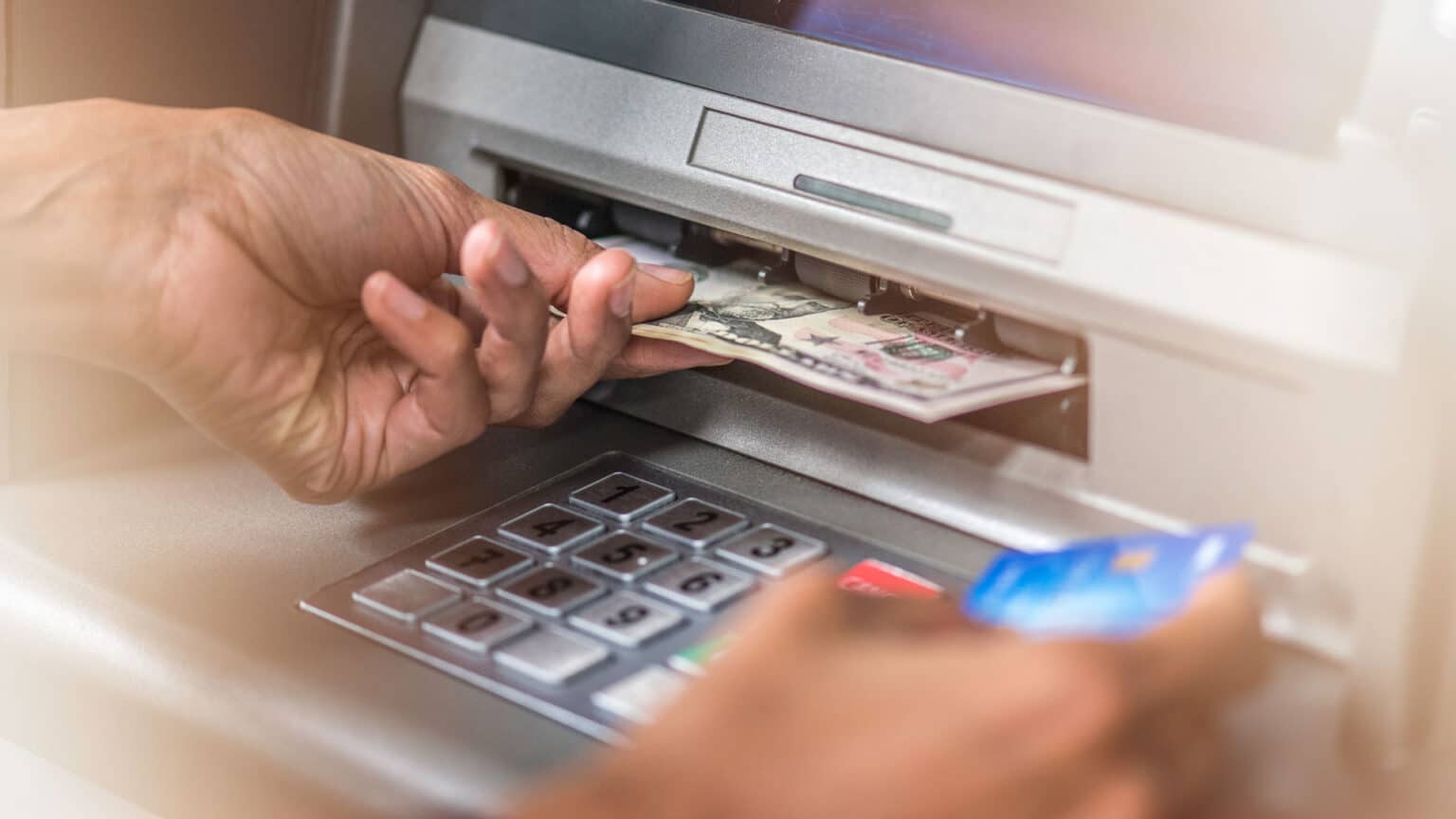 8 Best Bank Accounts That Don't Charge ATM Fees