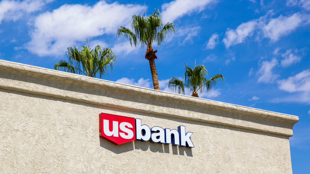 Top 10 Safest U.S. Banks in 2025