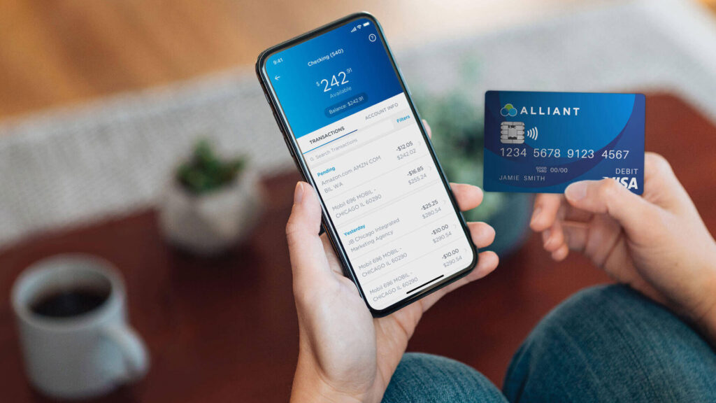 8 Best Bank Accounts That Don't Charge ATM Fees